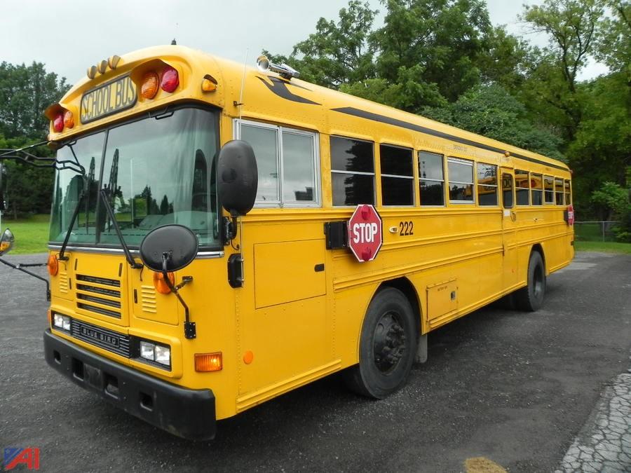 2005 Bluebird School Bus